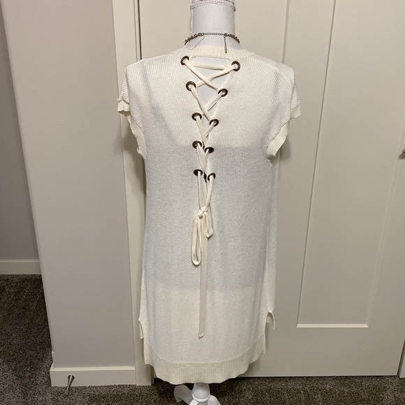 Christopher & Banks | Sweaters | Vguc Christopher Banks Ling Laced Back ...